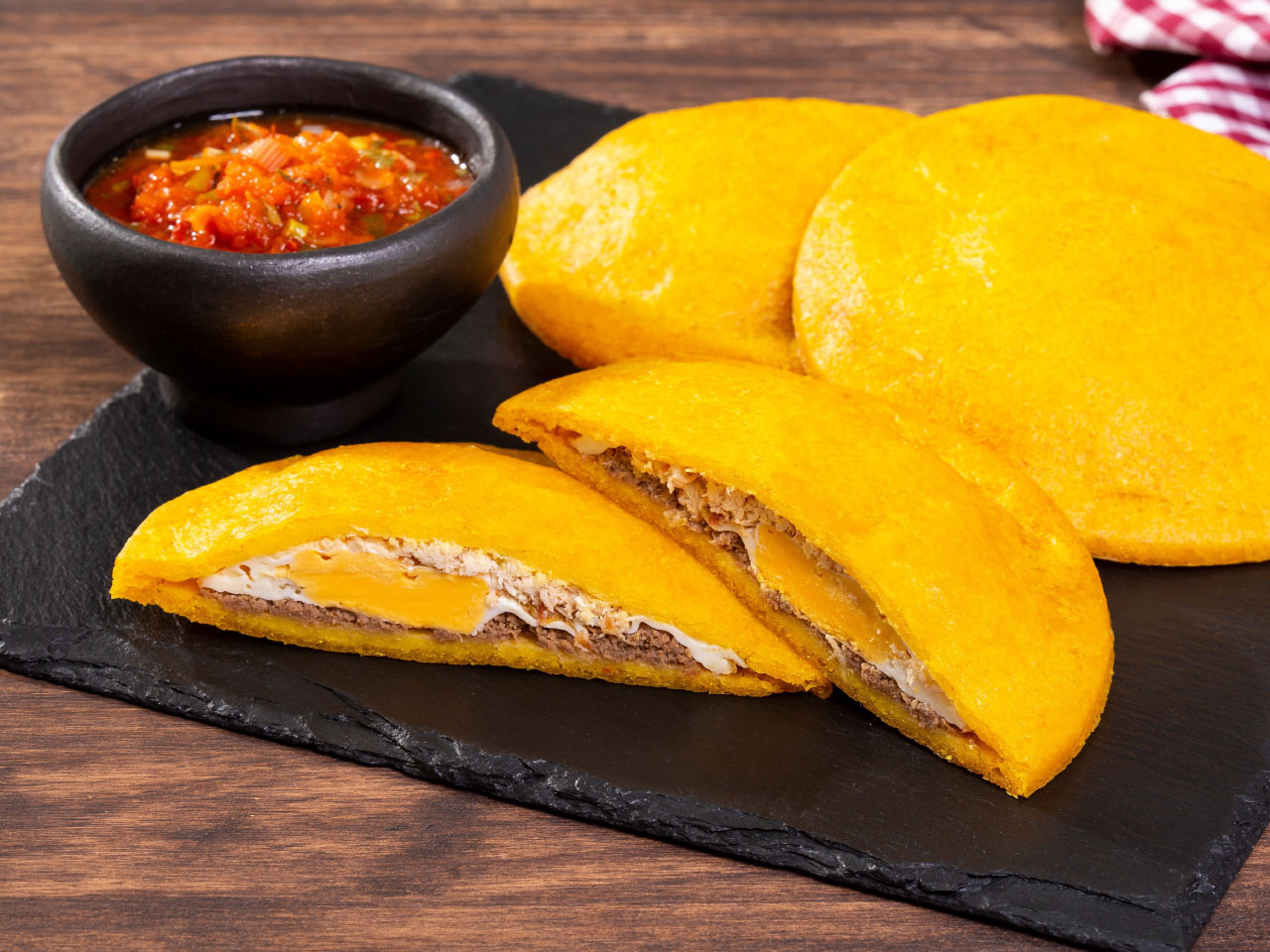 Arepa de Huevo – Hotel Almirante App
